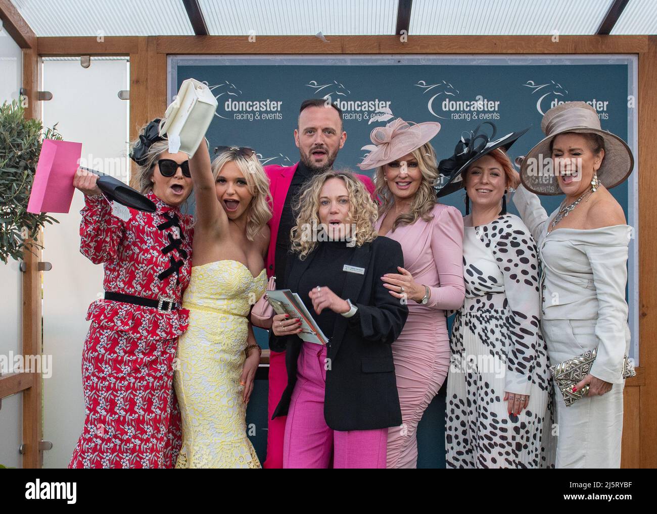 Doncaster Racecourse - Best Dressed Lady - April 2022 Stock Photo - Alamy