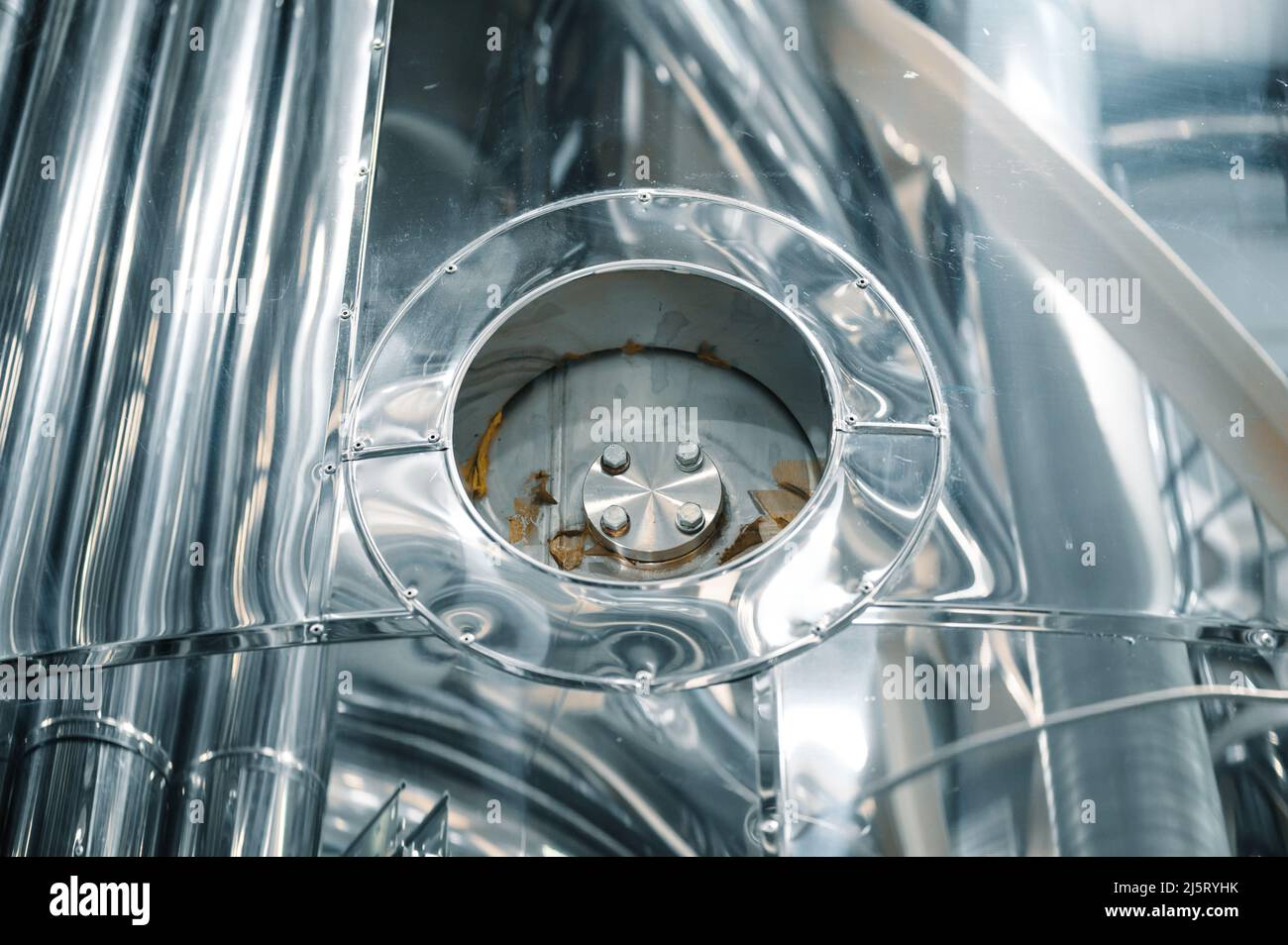 Side hatches with walls of metal tanks for making alcohol drinks in ...