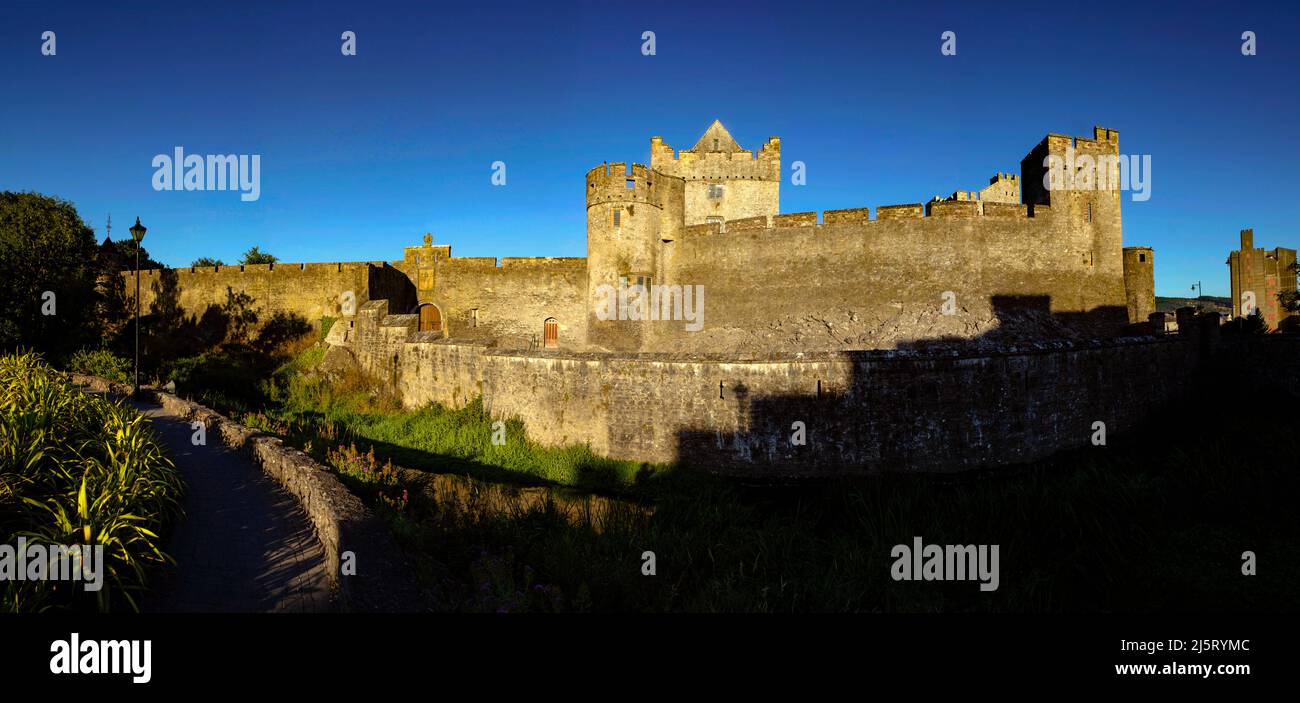 Caher river hi-res stock photography and images - Alamy