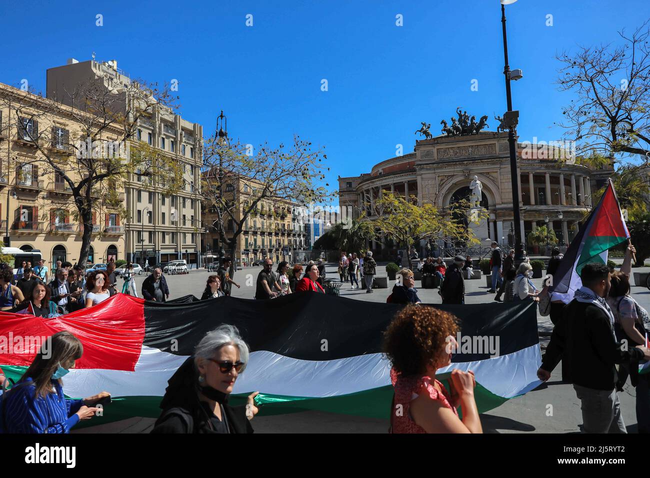 Palermo, Italy. 25th Apr, 2022. Antifascist militants participated a ...