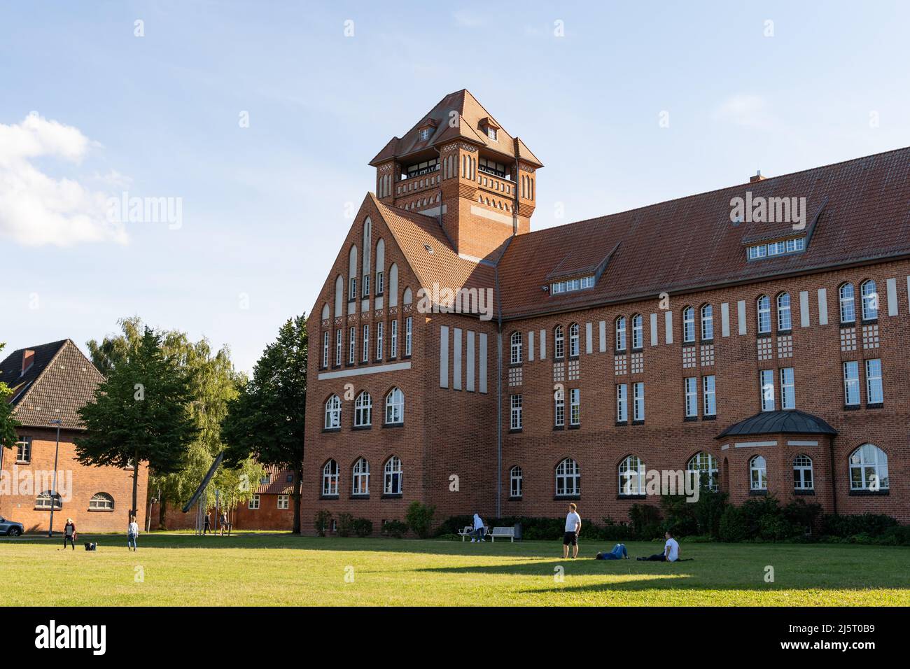 Secondary school building germany hi-res stock photography and images ...