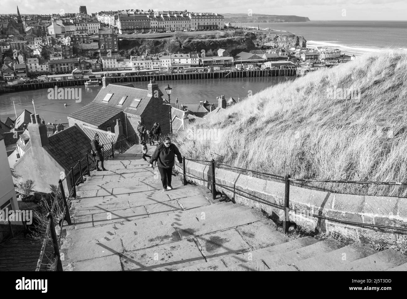 Whitby church stairs hi-res stock photography and images - Alamy