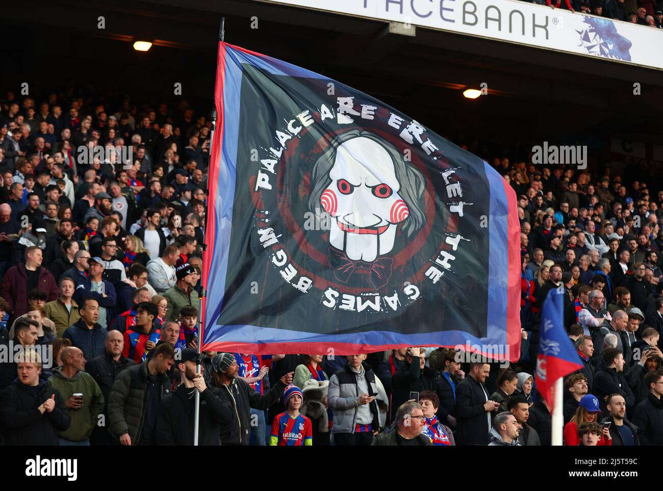 Crystal palace ultras hi-res stock photography and images - Alamy