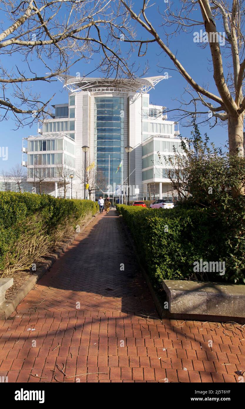 St. David's Hotel front entrance, Cardiff Bay (Voco). Blue sky on a ...