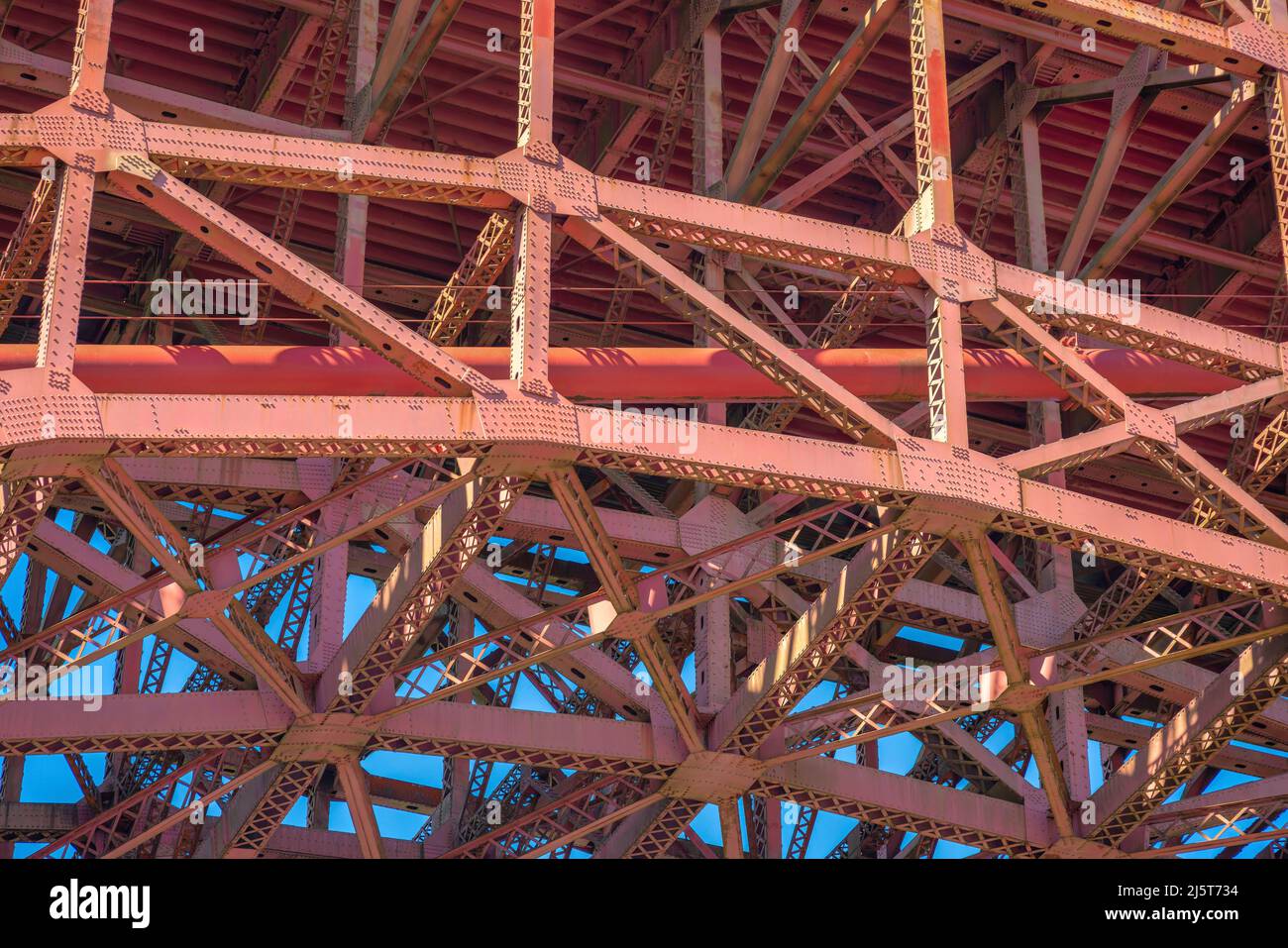 Red metal beam structure of Golden Gate Bridge in San Francisco ...