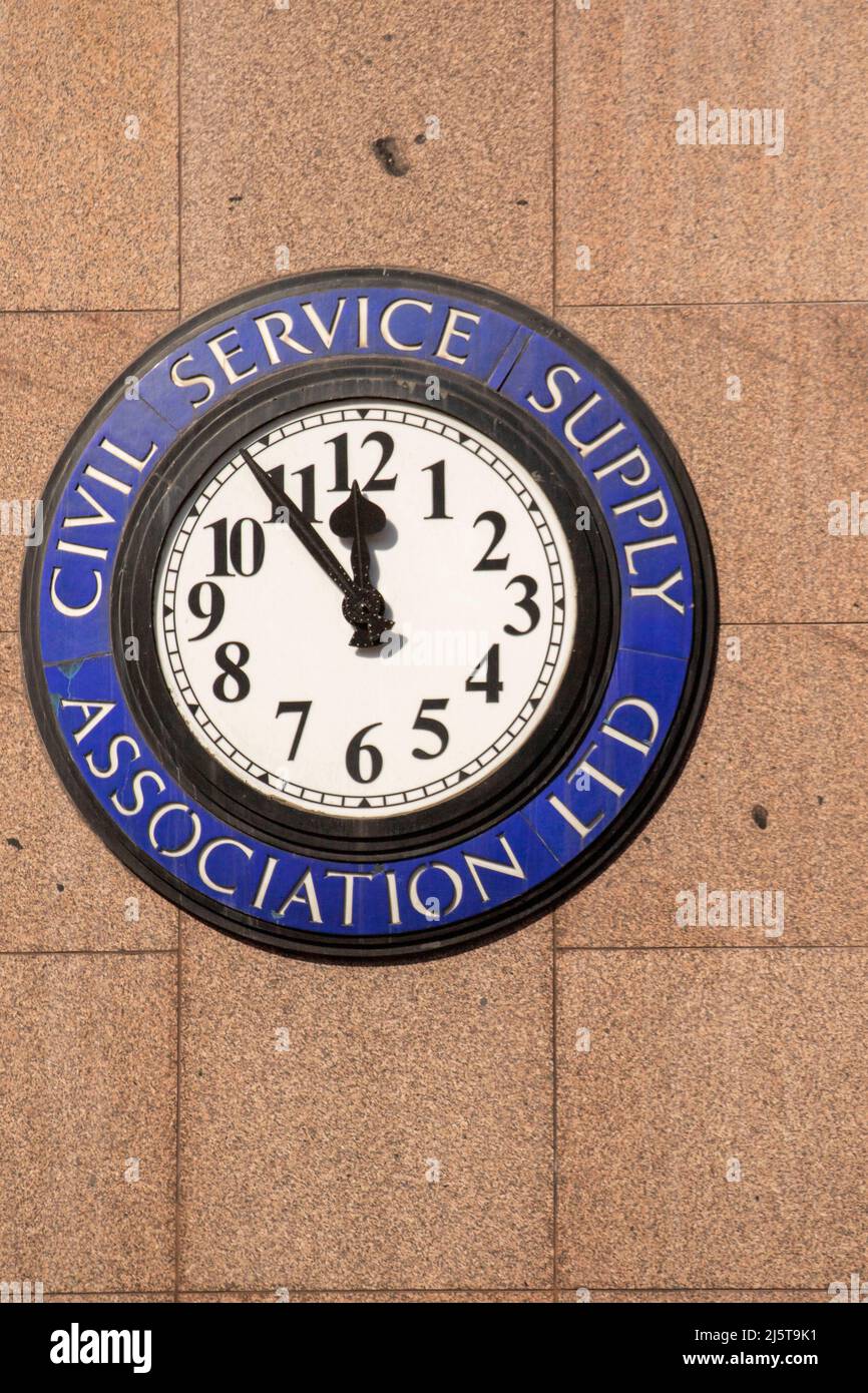 Clock making activity hi-res stock photography and images - Alamy