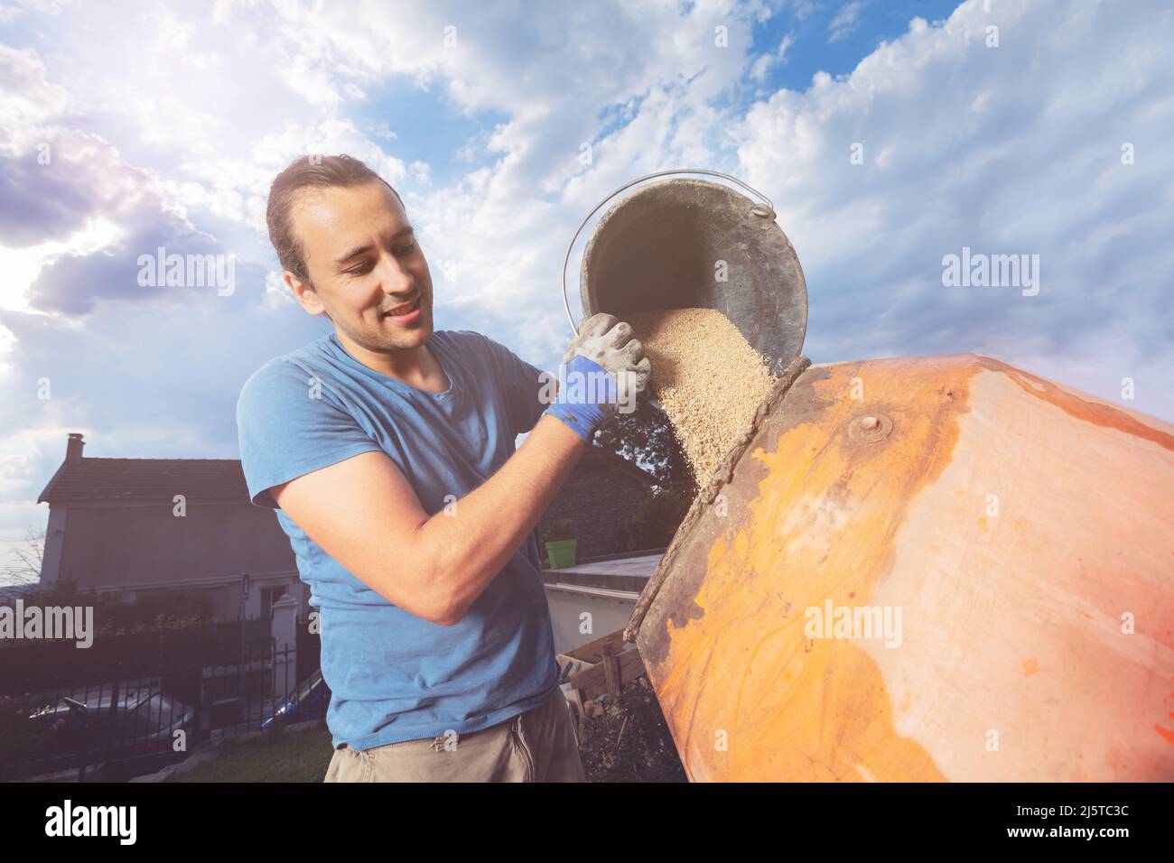 Adding sand to cement hi-res stock photography and images - Alamy