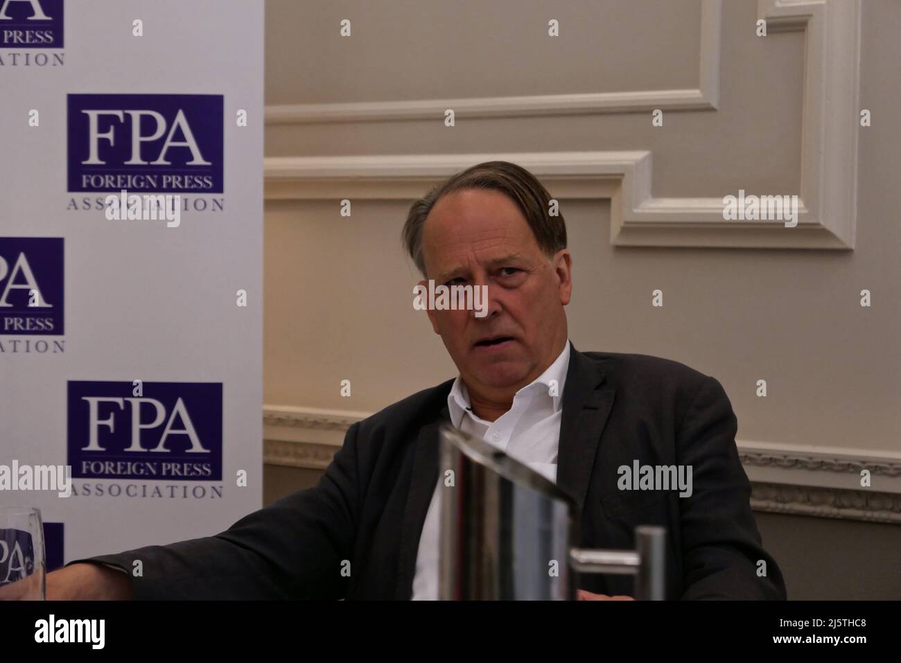 The michael crick report hi-res stock photography and images - Alamy