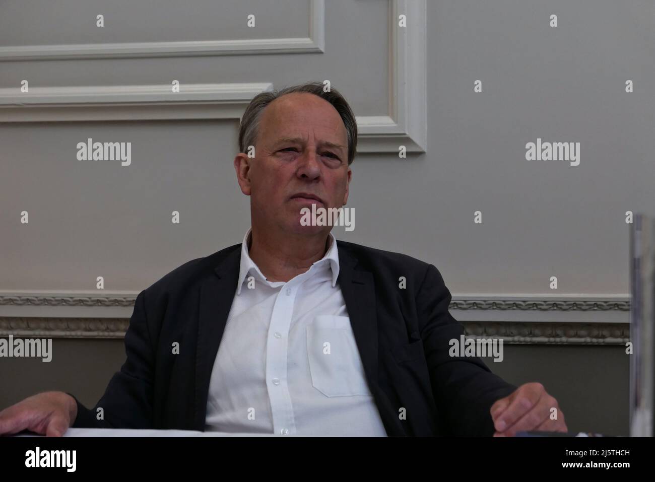 The michael crick report hi-res stock photography and images - Alamy