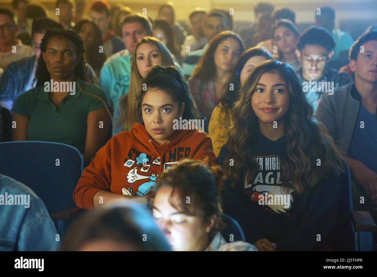 CRUSH, from left: Auli'i Cravalho, Isabella Ferreira, 2022. ph: Brett ...