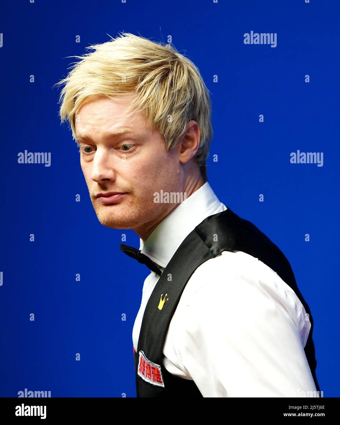 Australia's Neil Robertson in action against against England's Jack ...