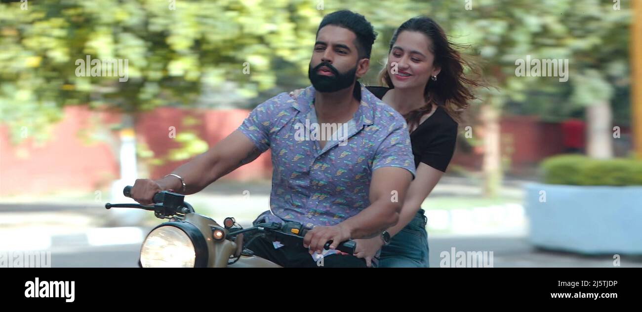 MAIN TE BAPU, from left: Parmish Verma, Rose J. Kaur, 2022. © Omjee ...