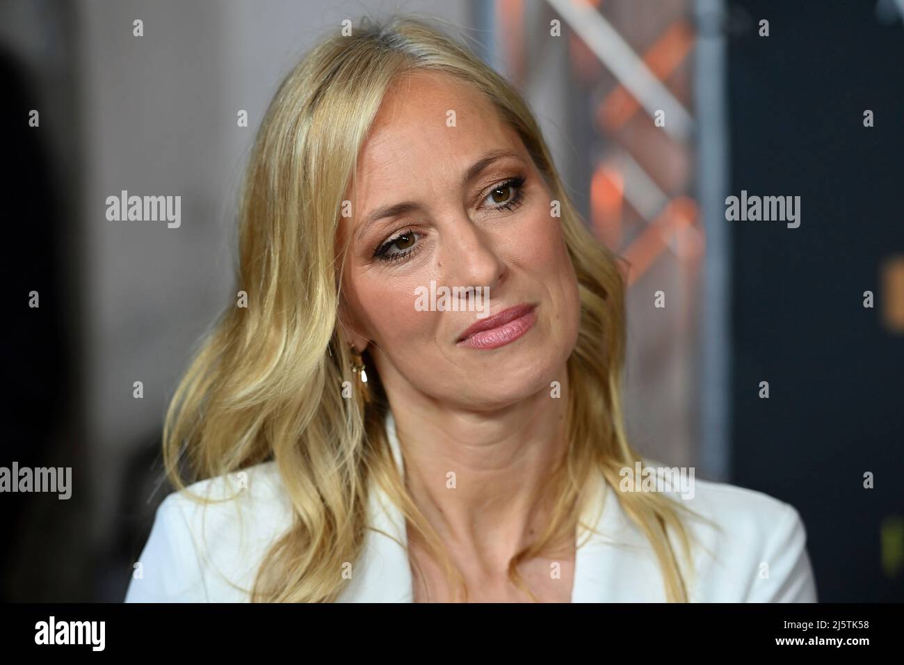 Munich. 25th Apr, 2022. Angela FINGER ERBEN (presenter), single image ...