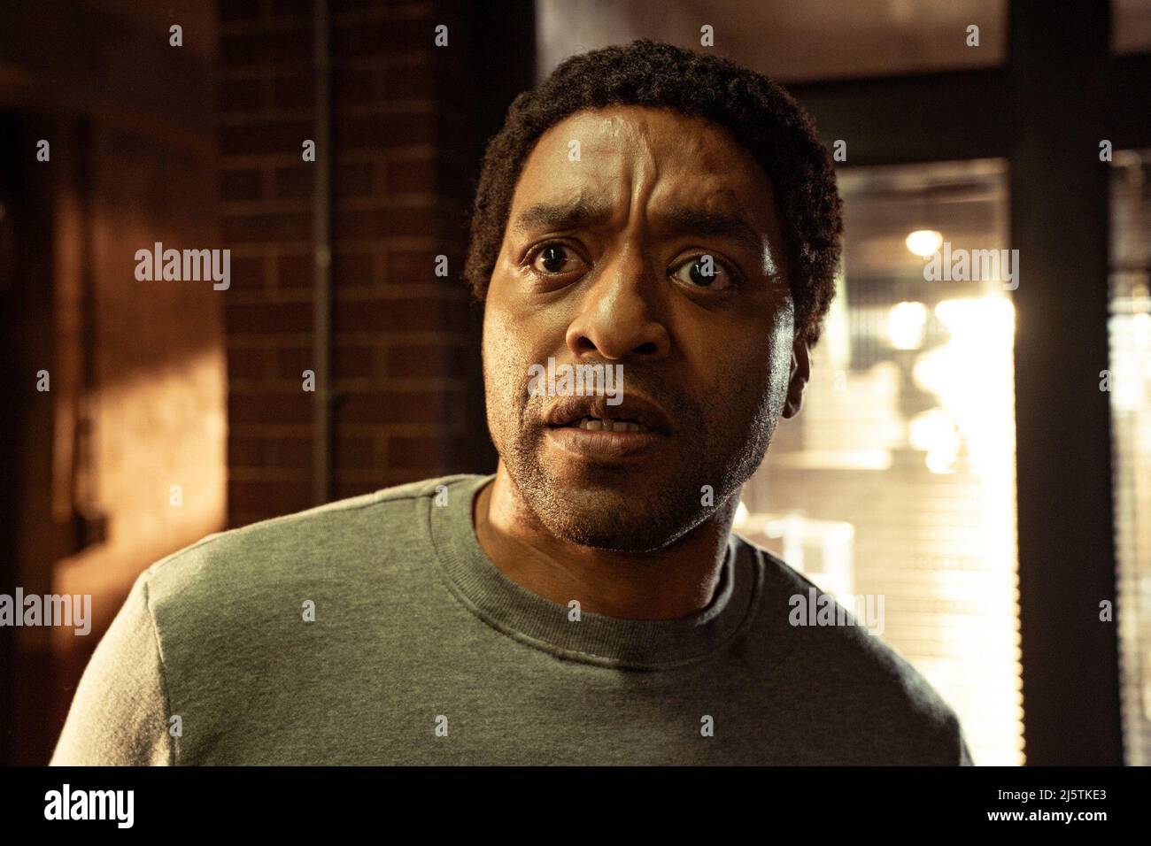 THE MAN WHO FELL TO EARTH, Chiwetel Ejiofor, Hallo Spaceboy', (Season 1 ...