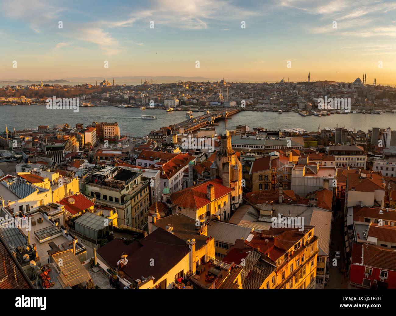 Sunset over the Istanbul landscape. Galata Bridge Stock Photo - Alamy