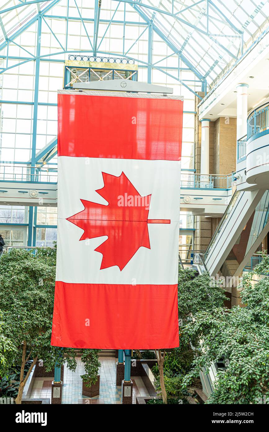 Shopping mall maple leaf hi-res stock photography and images - Alamy