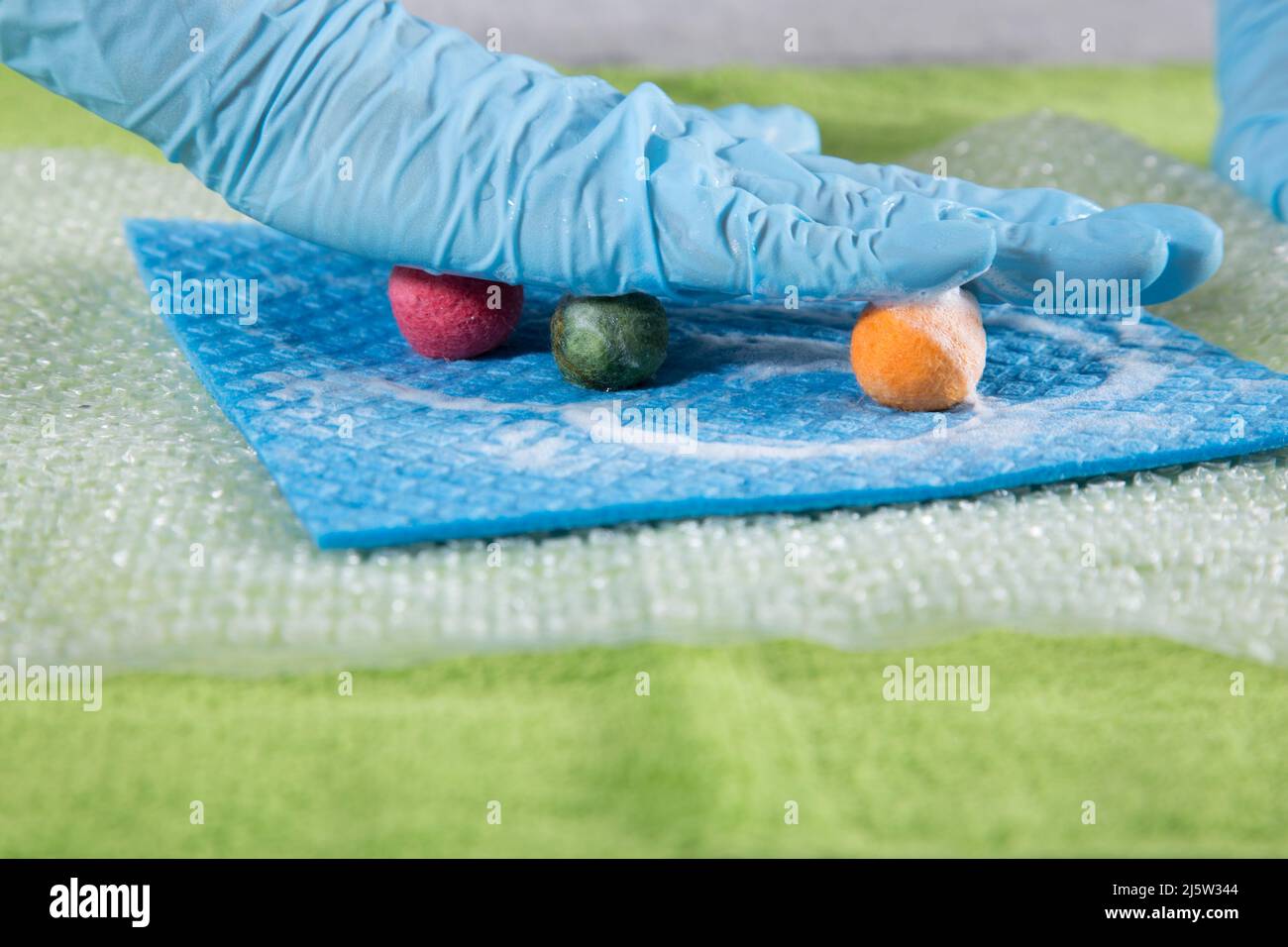 Wet felting process hi-res stock photography and images - Alamy