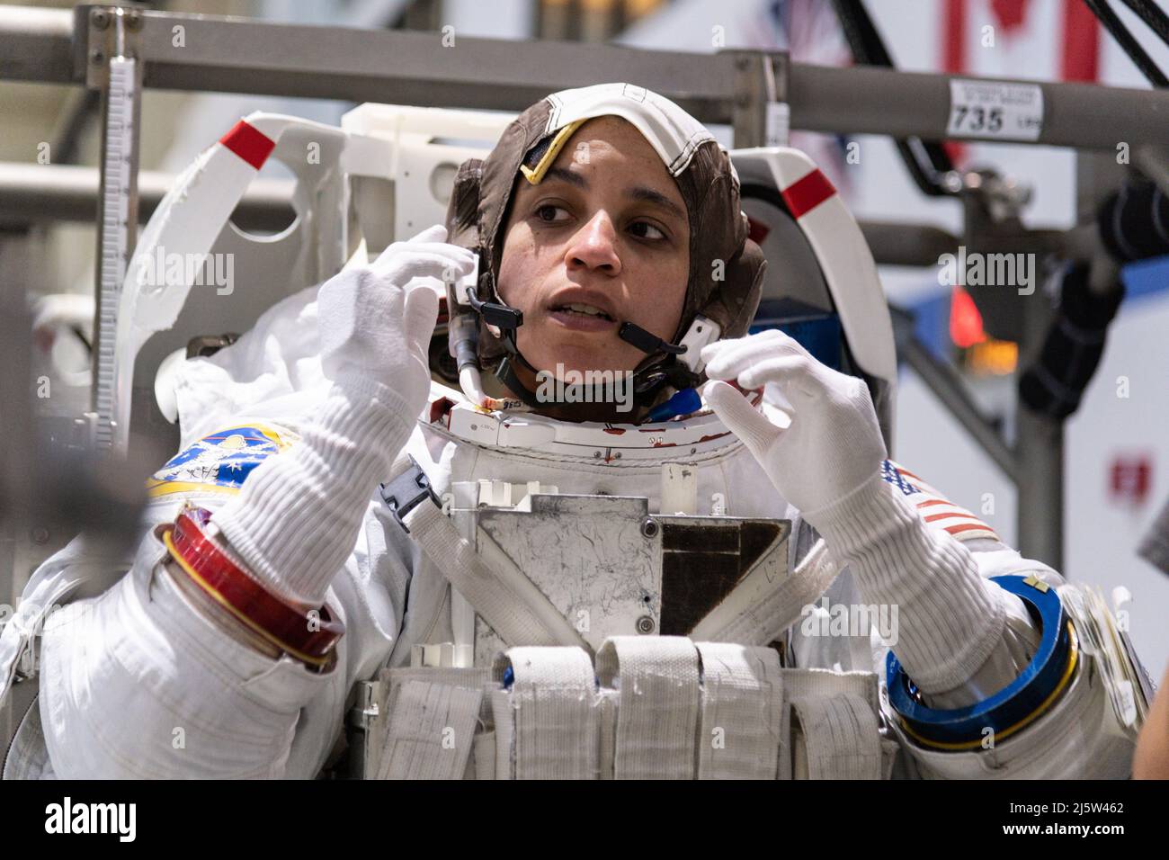 PHOTO DATE: 11/18/2021 LOCATION:NBL - Pool Topside. SUBJECT: SpaceX ...