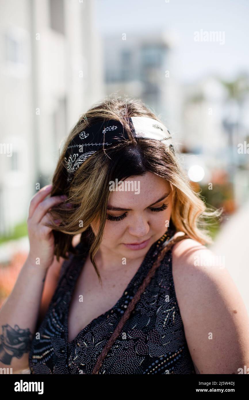 Modeling on the beach hi-res stock photography and images - Alamy