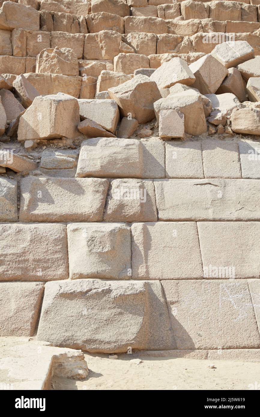 The Pyramid of Menkaure at Giza, Egypt Stock Photo - Alamy