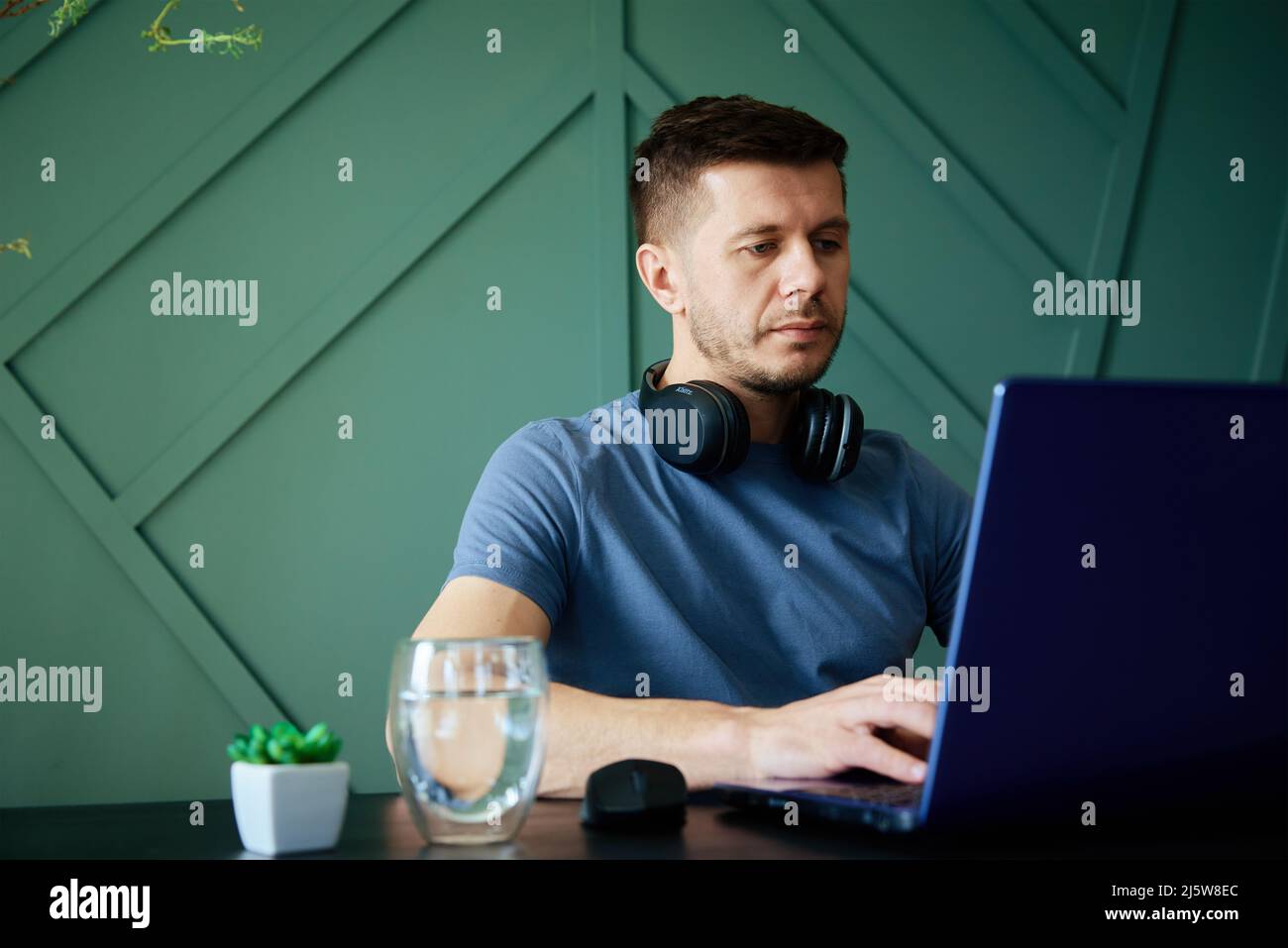 Male freelancer working remotely hi-res stock photography and images ...