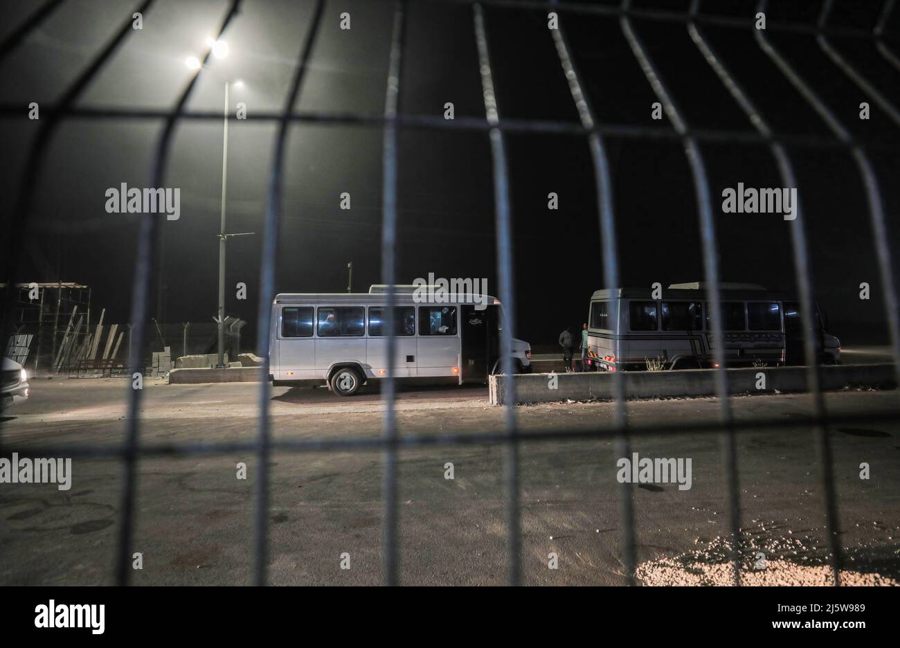 Beit hanoun crossing hi-res stock photography and images - Alamy