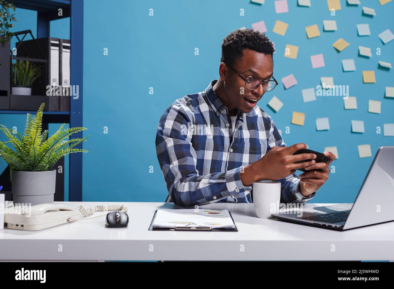 Mobile games infographics hi-res stock photography and images - Alamy