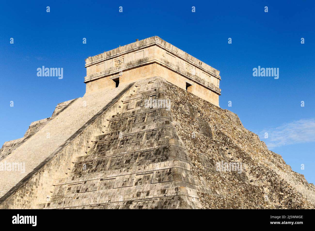 Chichen Itza feathered serpent pyramid, Mexico Stock Photo - Alamy