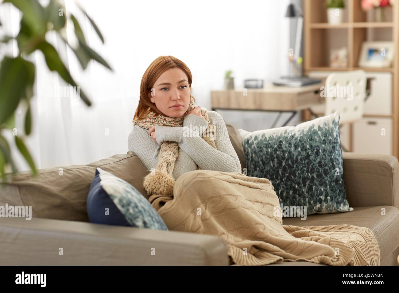 Unhappy sad sick unhealthy female hi-res stock photography and images ...