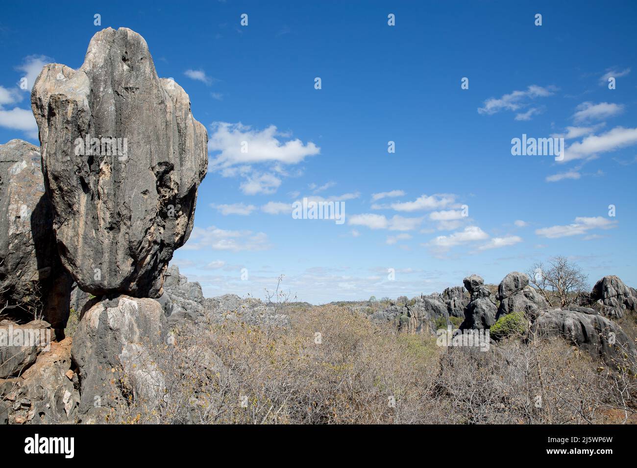 Balancing Rock at Chillagoe Mungana National park in western Queensland ...