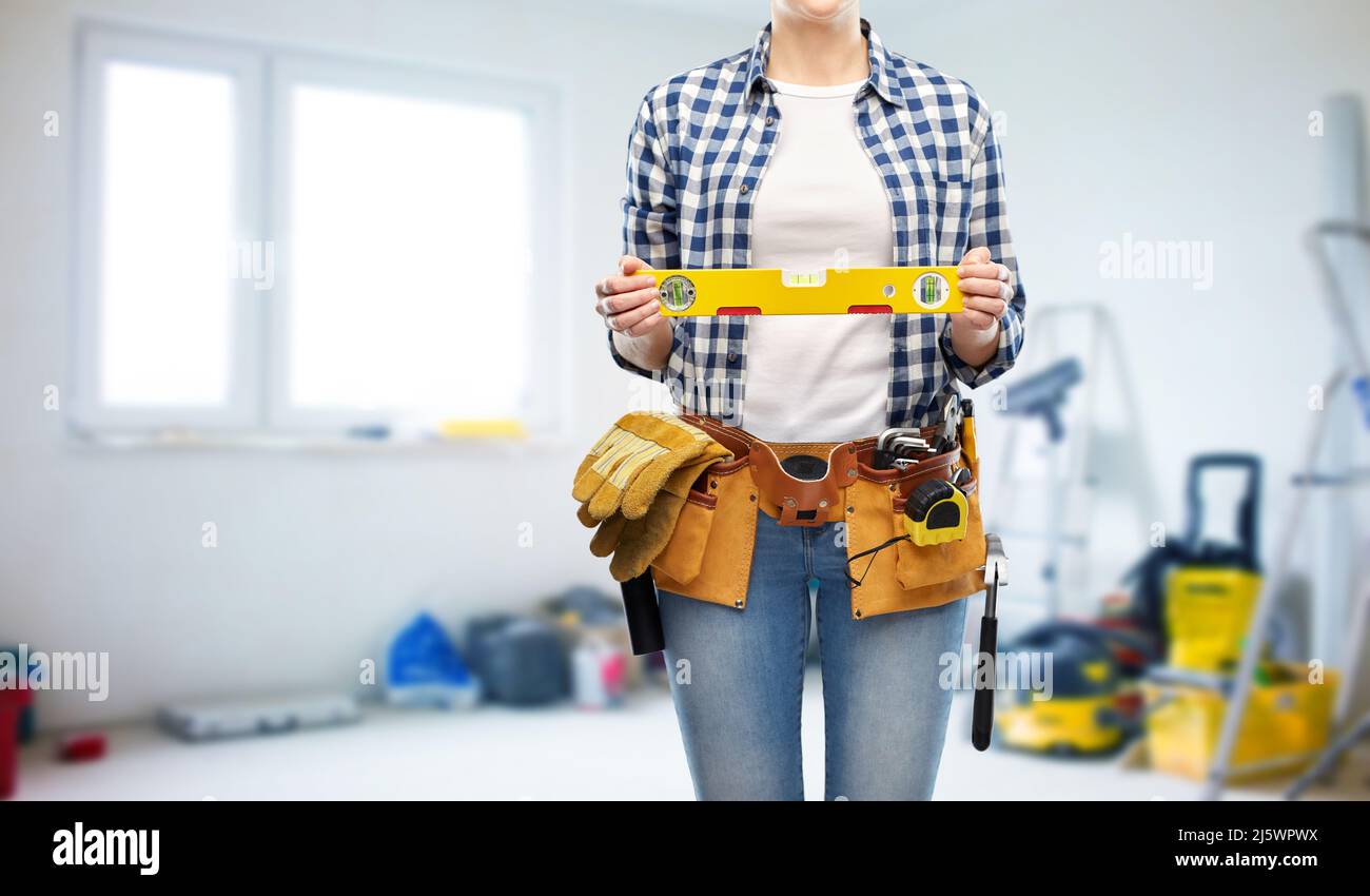Woman tool belt hi-res stock photography and images - Alamy