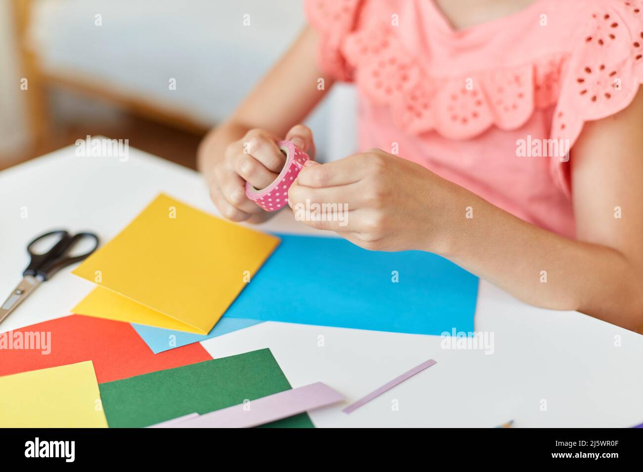 Child making card hi-res stock photography and images - Alamy