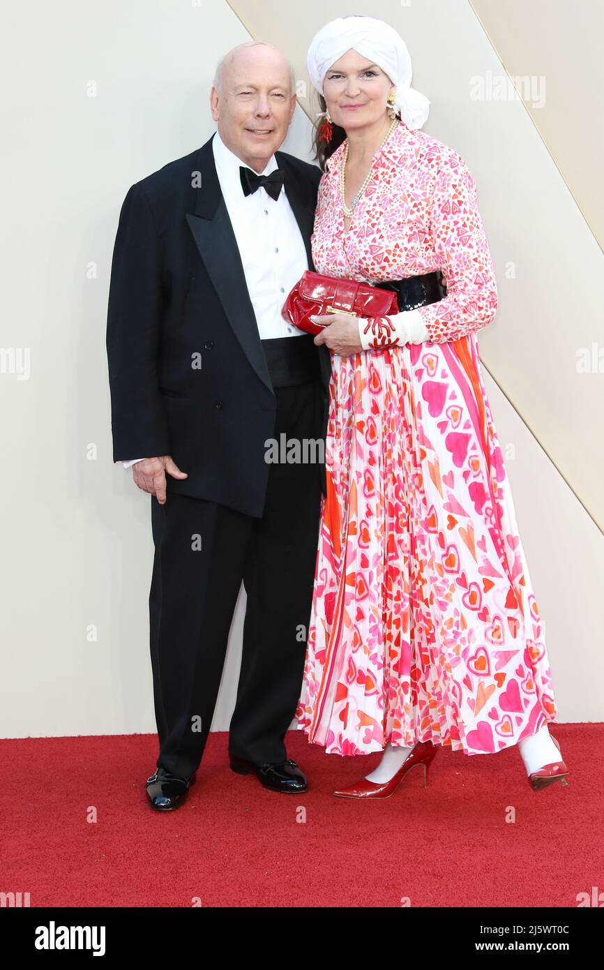 Julian Fellowes and Emma Joy Kitchener, Downton Abbey: A New Era ...