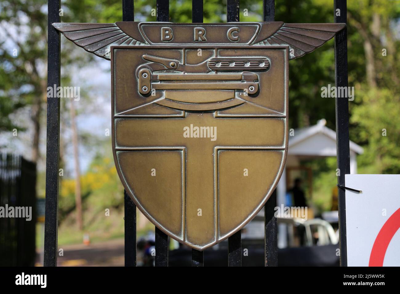 Brooklands Racing Club plaque at Campbell Gate, British Marques Day, 24 ...