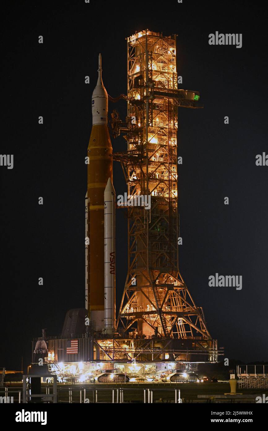 NASA's SLS Booster rolls back to the Vehicle Assembly Building at the ...