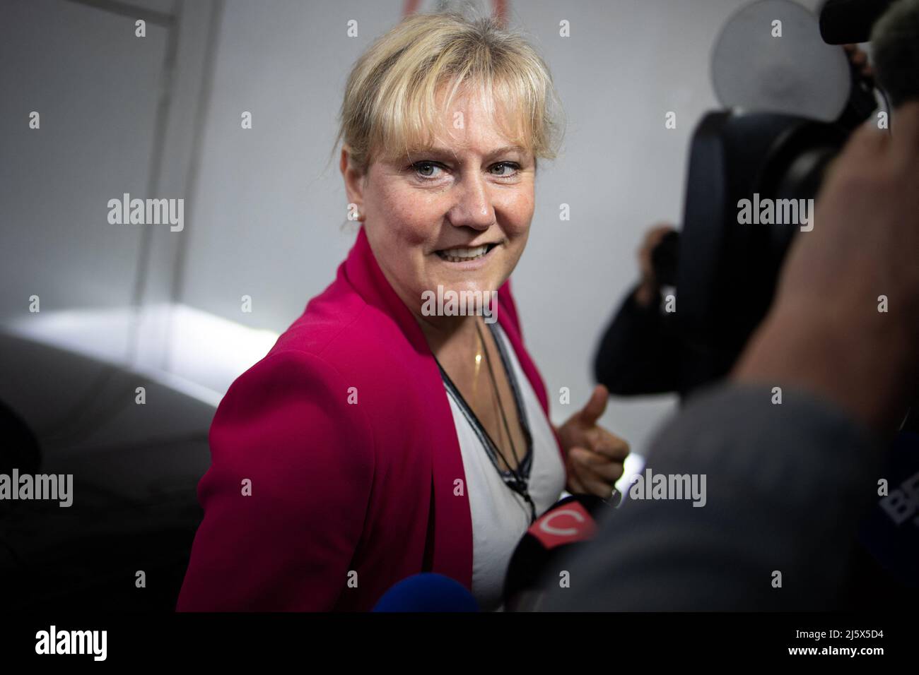 Nadine morano 2022 hi-res stock photography and images - Alamy