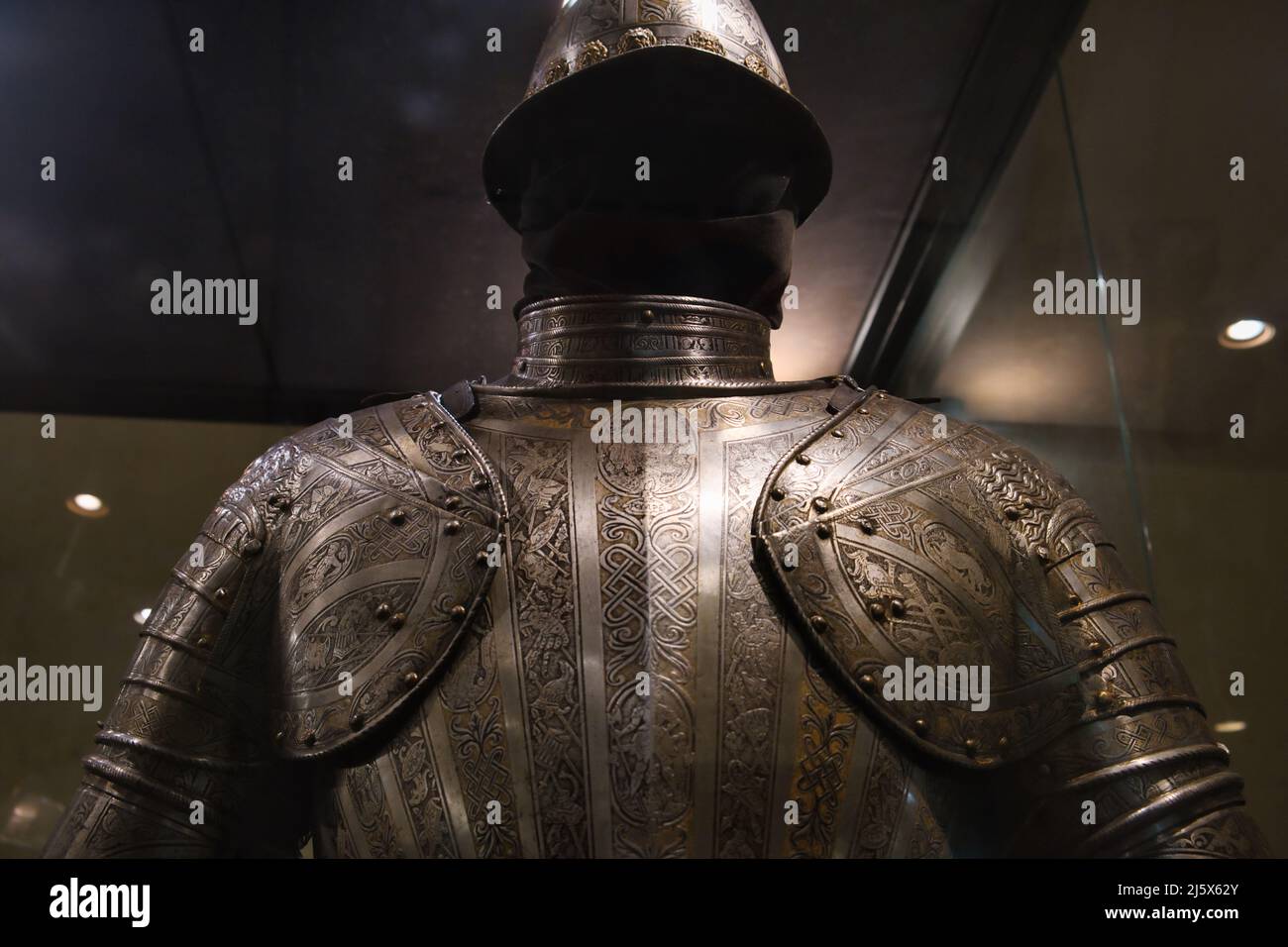 Armor at the Palace Armoury in La Valletta Stock Photo - Alamy
