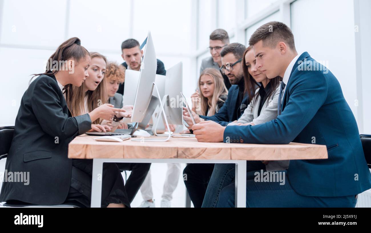 Startup employee coming work hi-res stock photography and images - Alamy