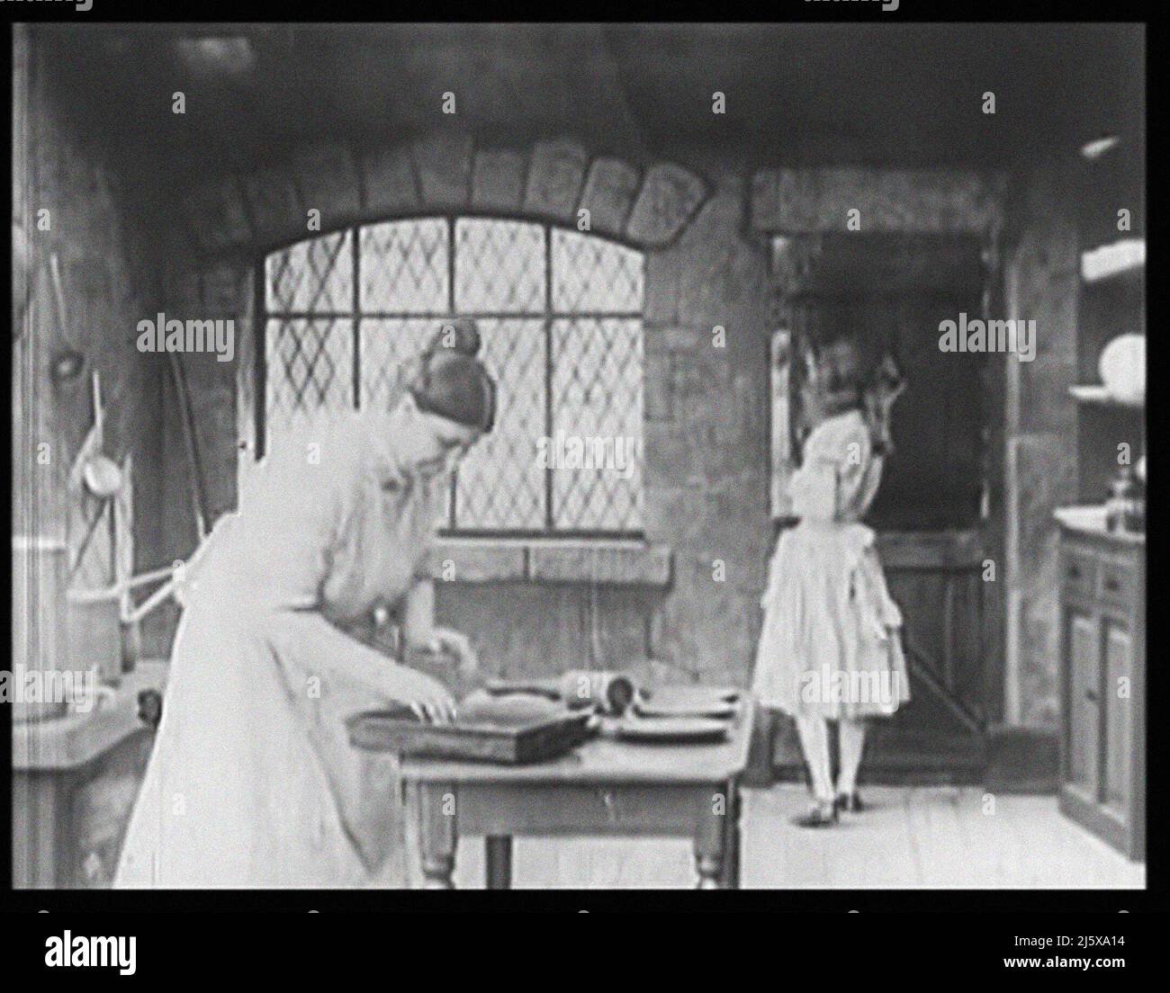 Alice in Wonderland 1915 vintage movie still Stock Photo - Alamy