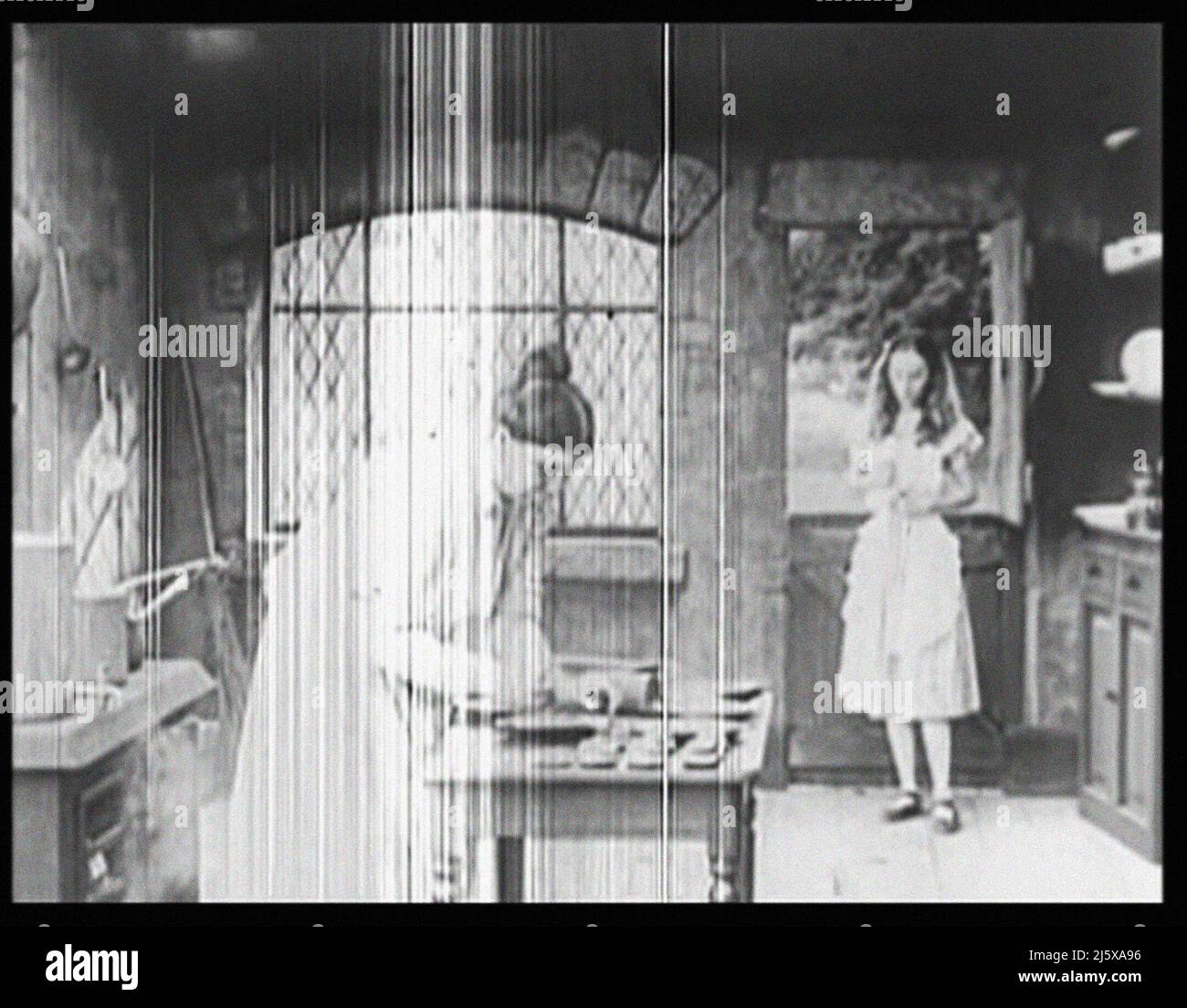 Alice in Wonderland 1915 vintage movie still Stock Photo - Alamy