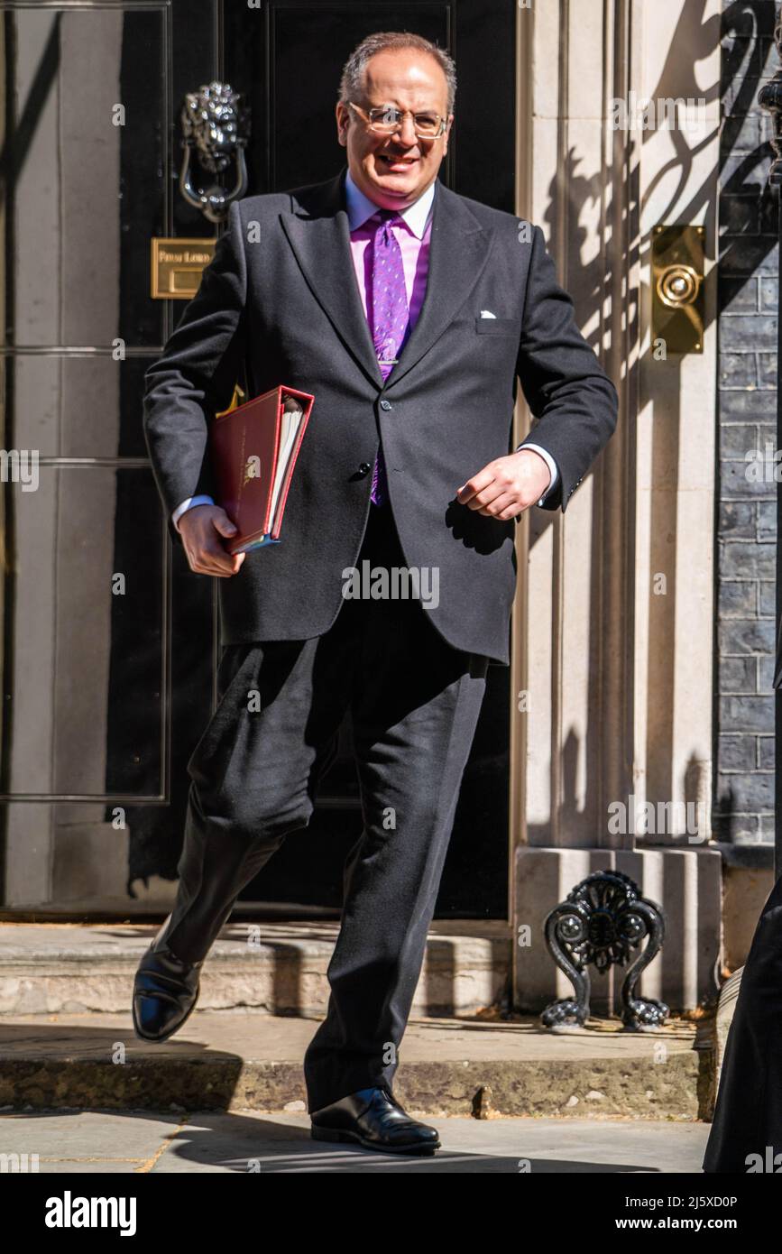 Paymaster general michael ellis hi-res stock photography and images - Alamy