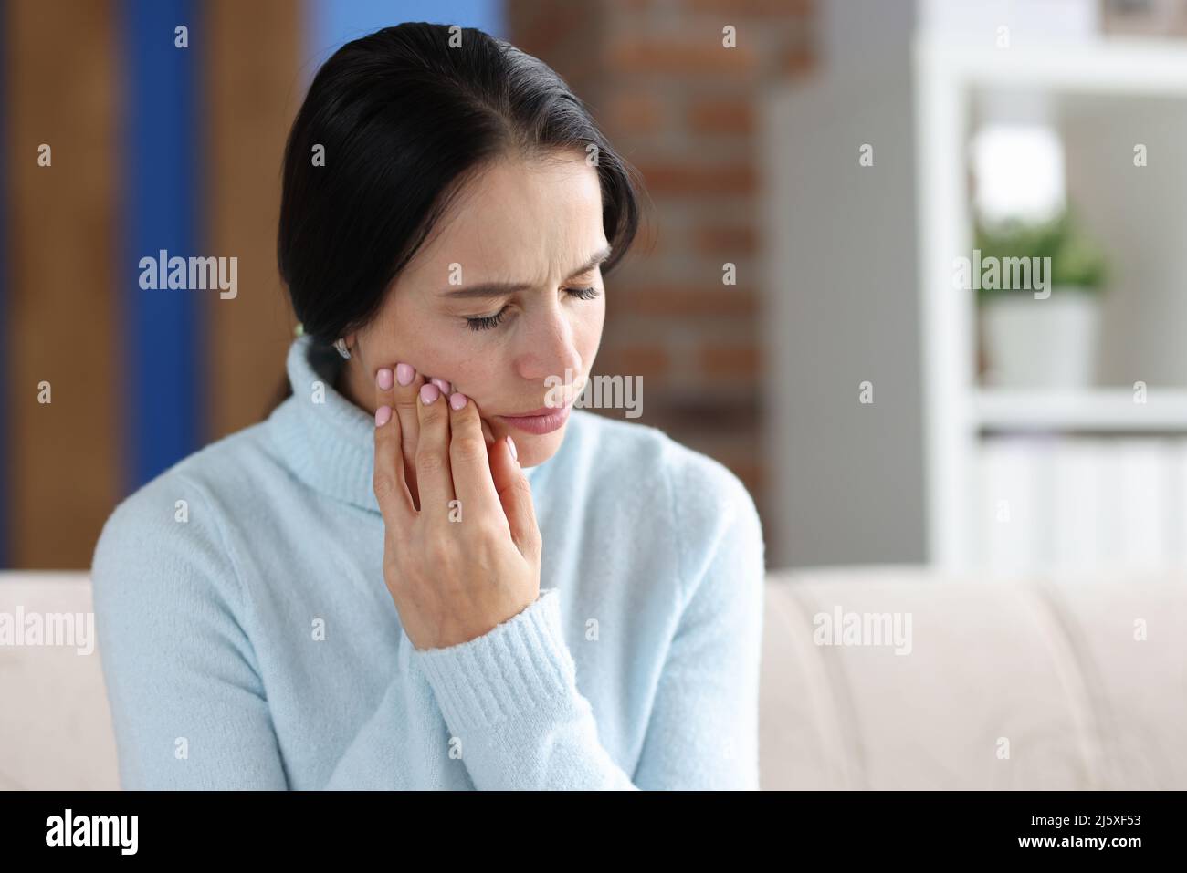 Facial edema hi-res stock photography and images - Alamy