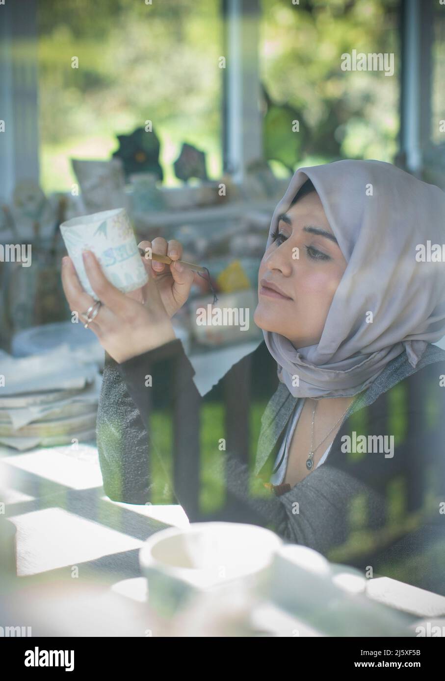 Muslim painting hi-res stock photography and images - Alamy