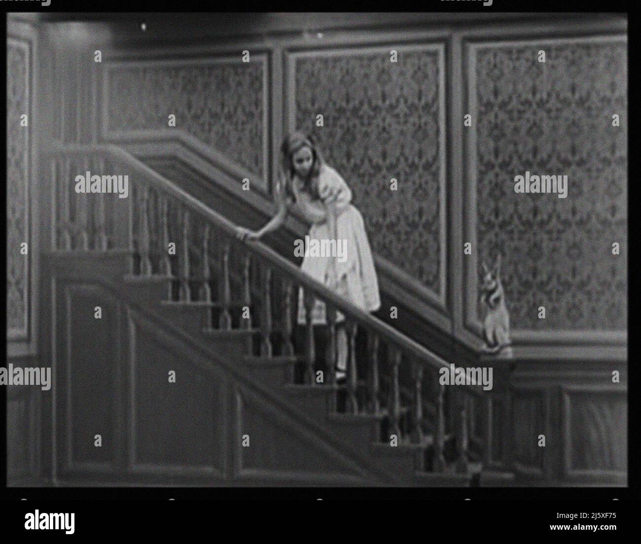 Alice in Wonderland 1915 vintage movie still Stock Photo - Alamy