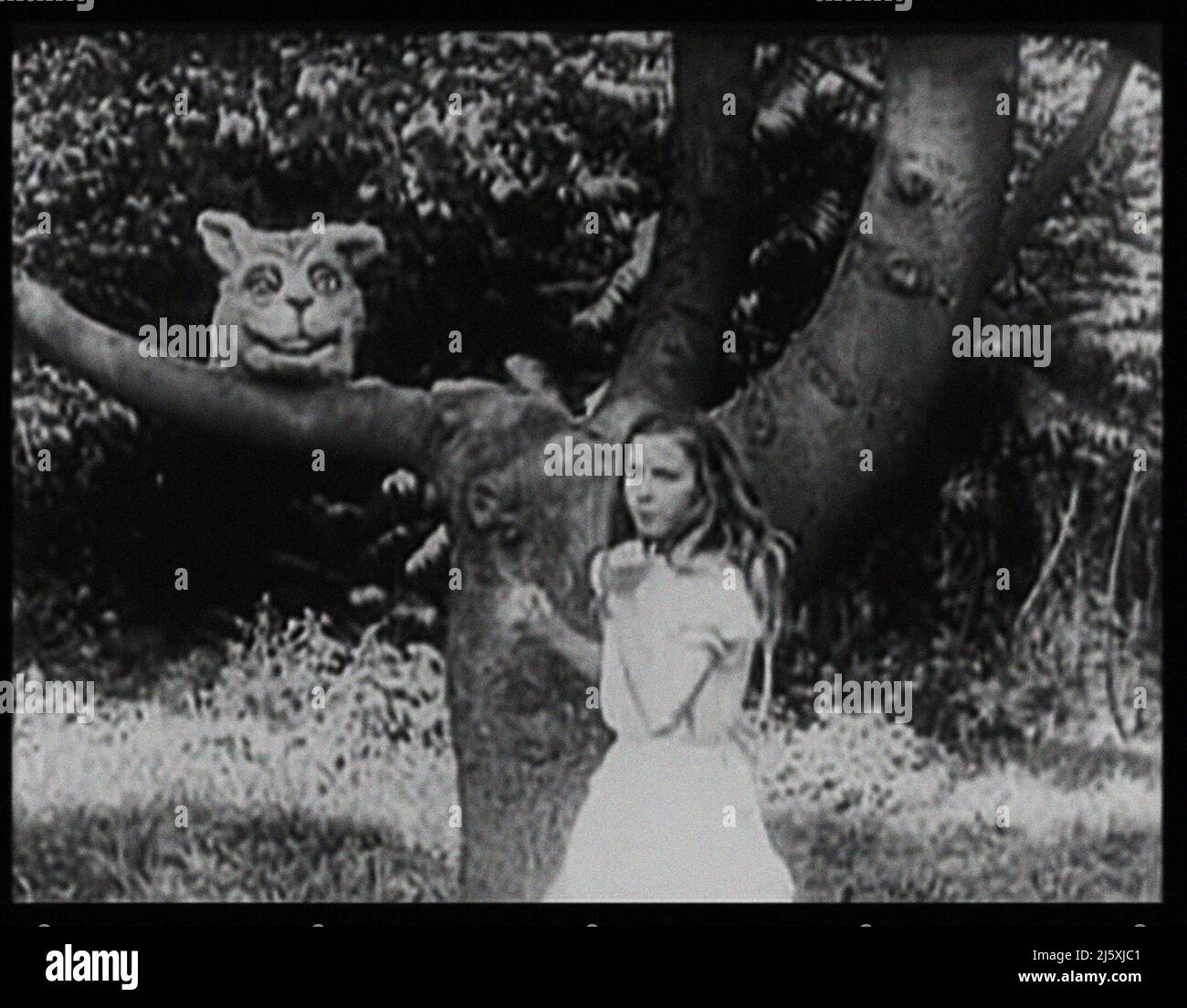 Alice in Wonderland 1915 vintage movie still Stock Photo - Alamy