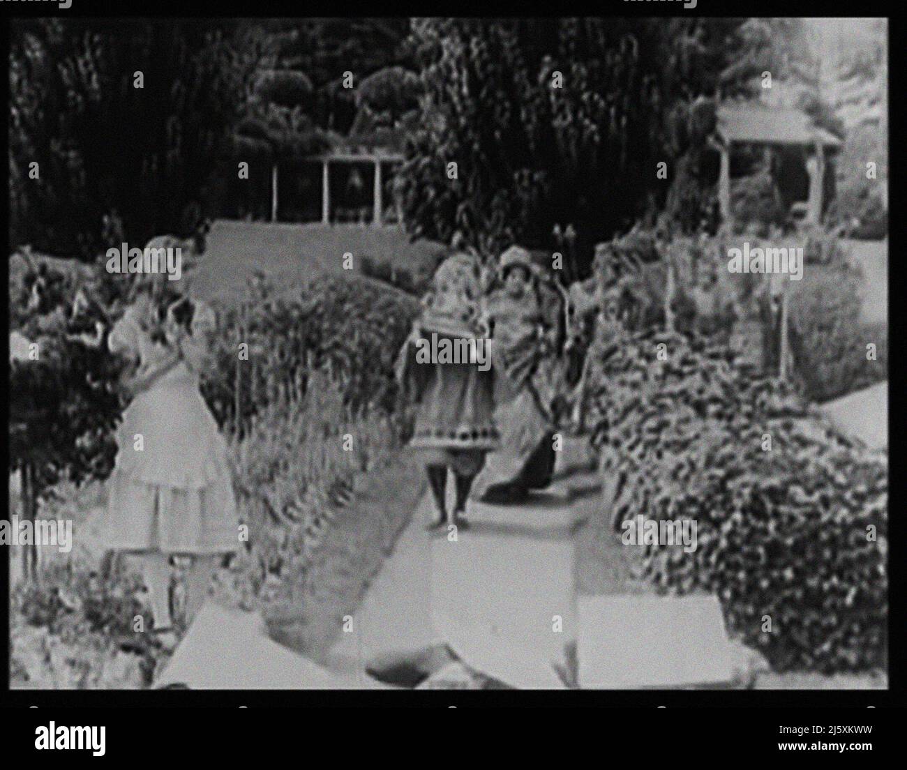 Alice in Wonderland 1915 vintage movie still Stock Photo - Alamy