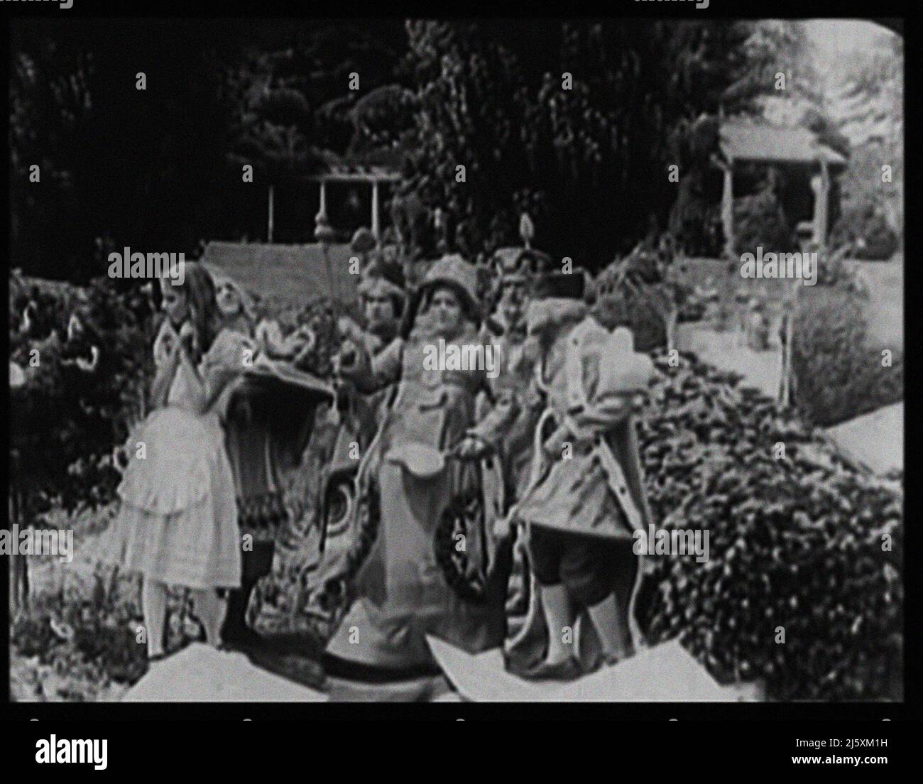 Alice in Wonderland 1915 vintage movie still Stock Photo - Alamy