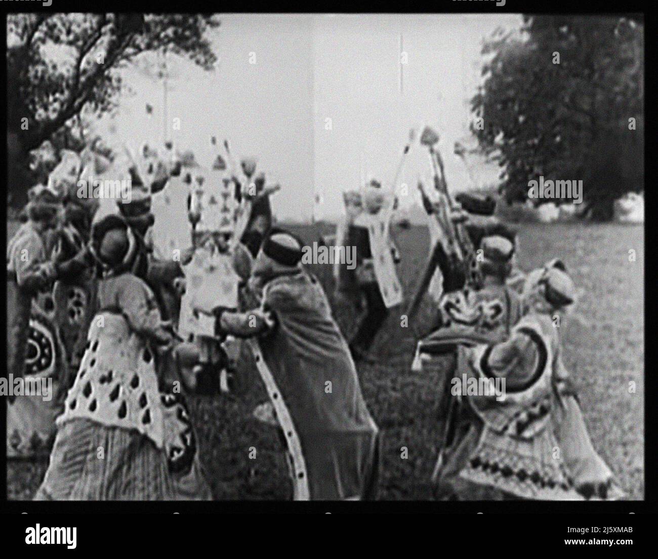 Alice in Wonderland 1915 vintage movie still Stock Photo - Alamy