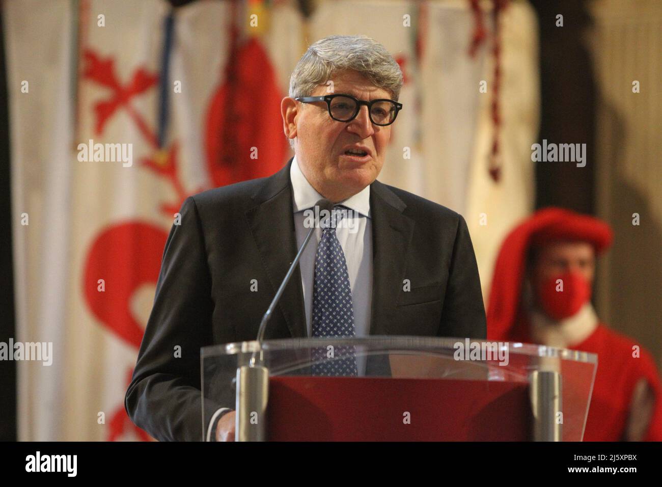 Demonstration in Florence,to celebrate the end of the occupation and ...
