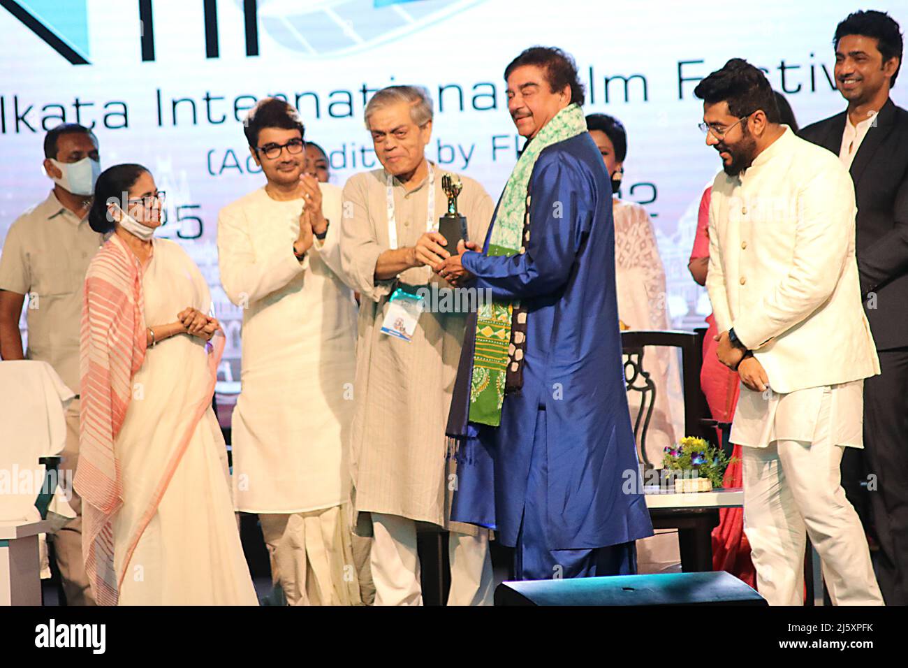 Indian film director Sandip Ray ( Center) He is the only child of the ...